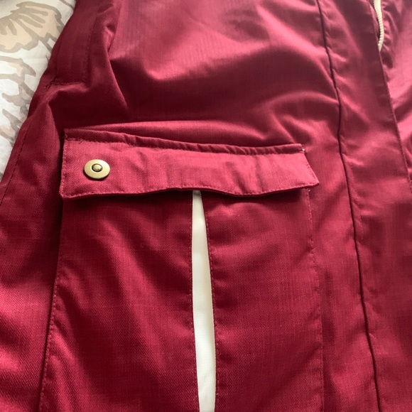 Burton | Jackets & Coats | Maroon Snowboard Jacket | Poshmark